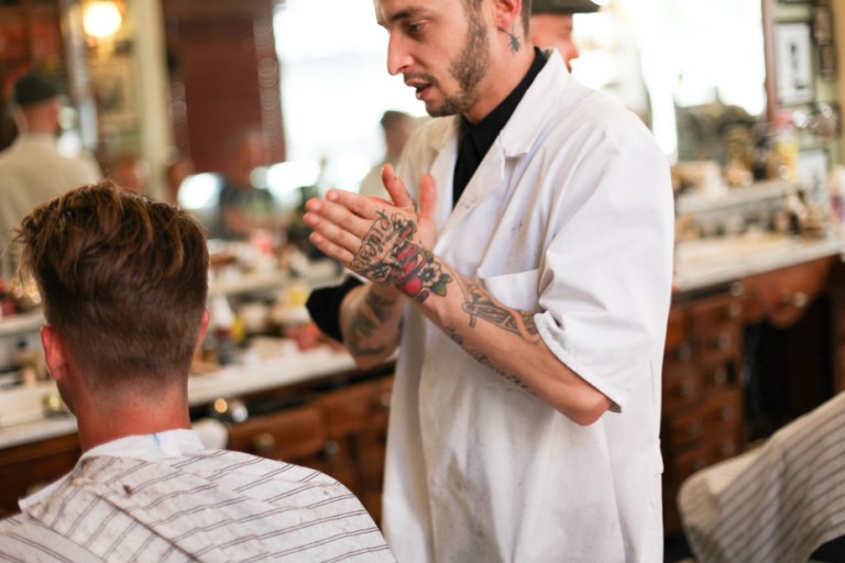 Schorem – Cửa hiệu cắt tóc của những gã “đầu gấu” – The Undercut